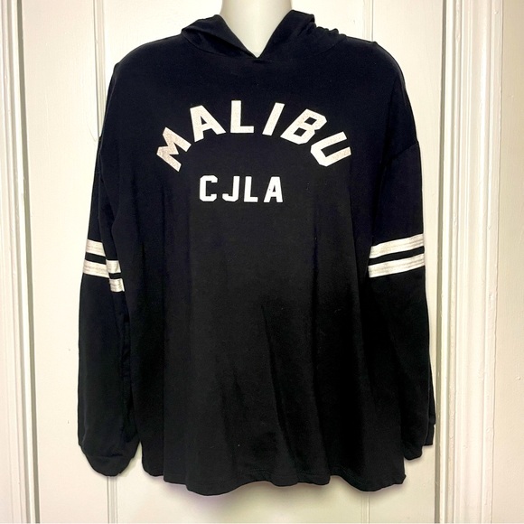 Carly Jean Los Angeles | Tops | Carly Jean Los Angeles Malibu | Poshmark